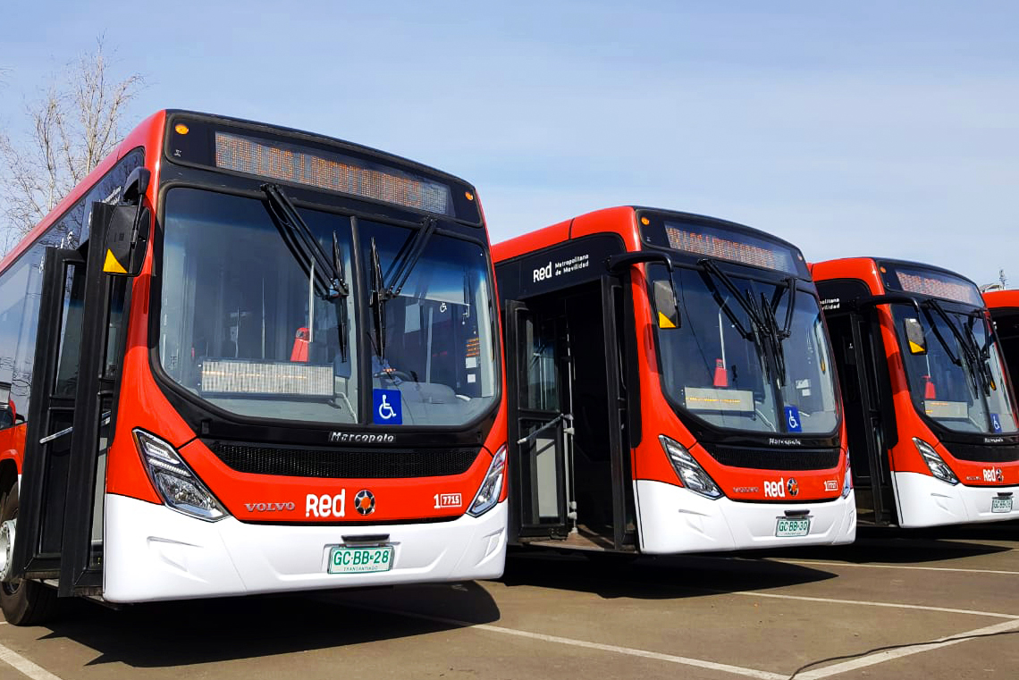 Nuevos buses Red se suman a tres recorridos 400 - Red Movilidad